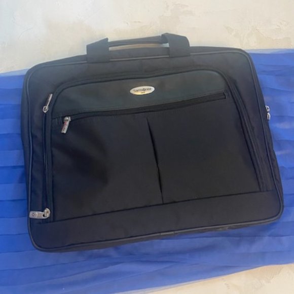 Samsonite | Bags | Black Samsonite Computer Bag | Poshmark